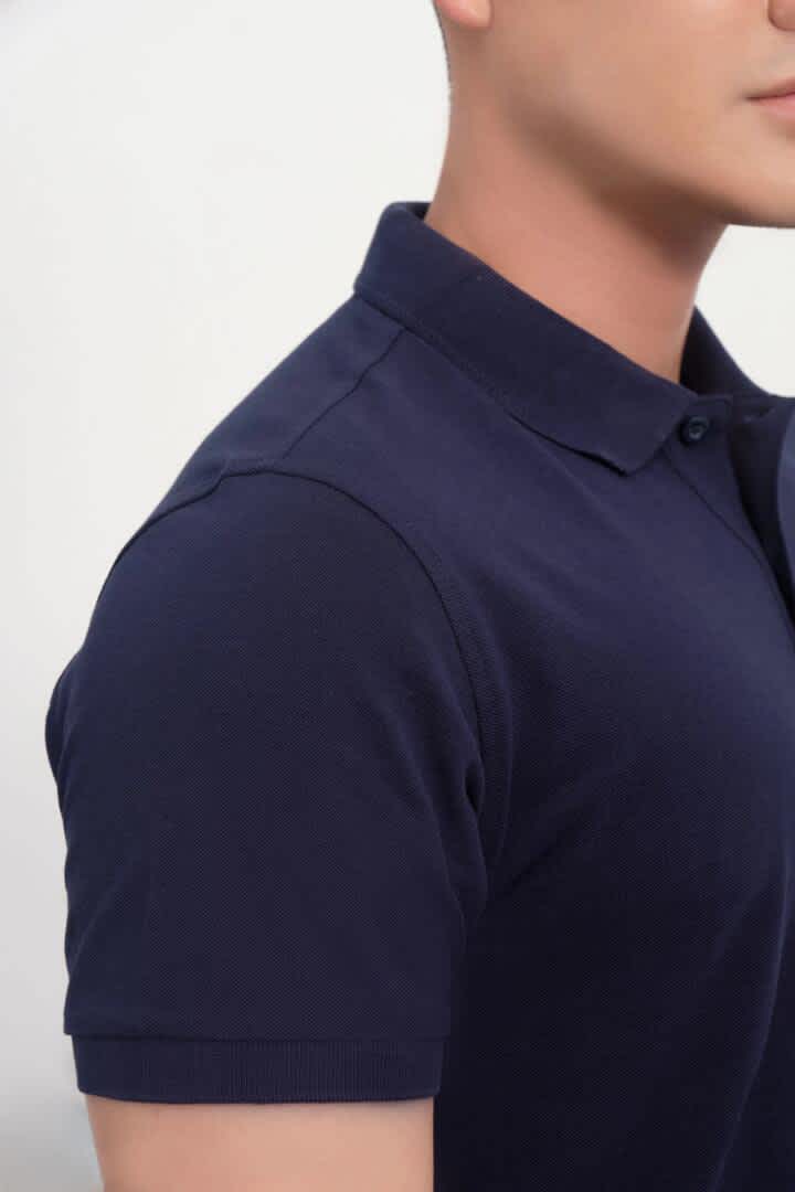 Take photos of The Goong lookbook - JAYbranding