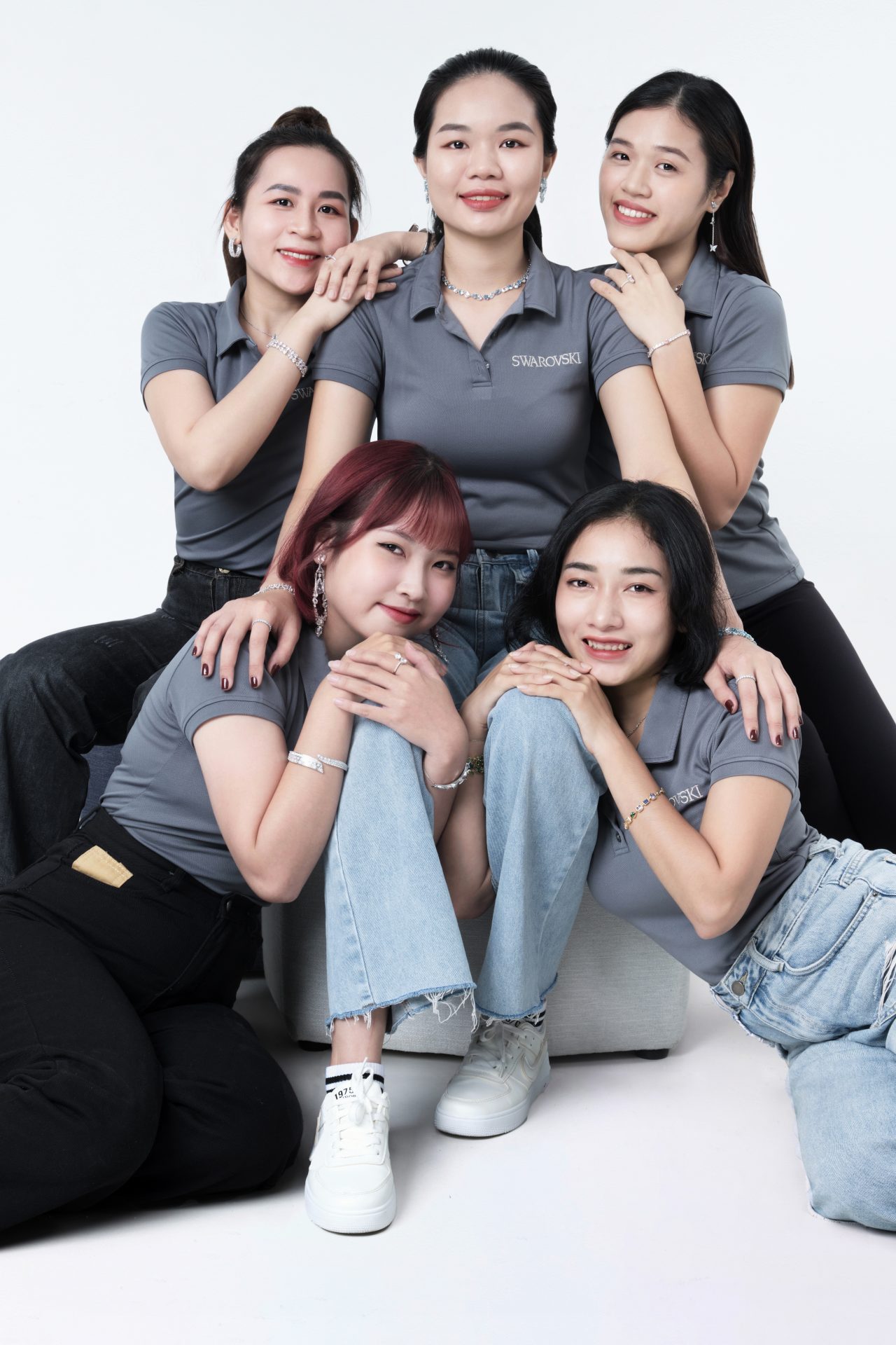 Chụp hình profile công ty SWAROVSKI - JAYbranding